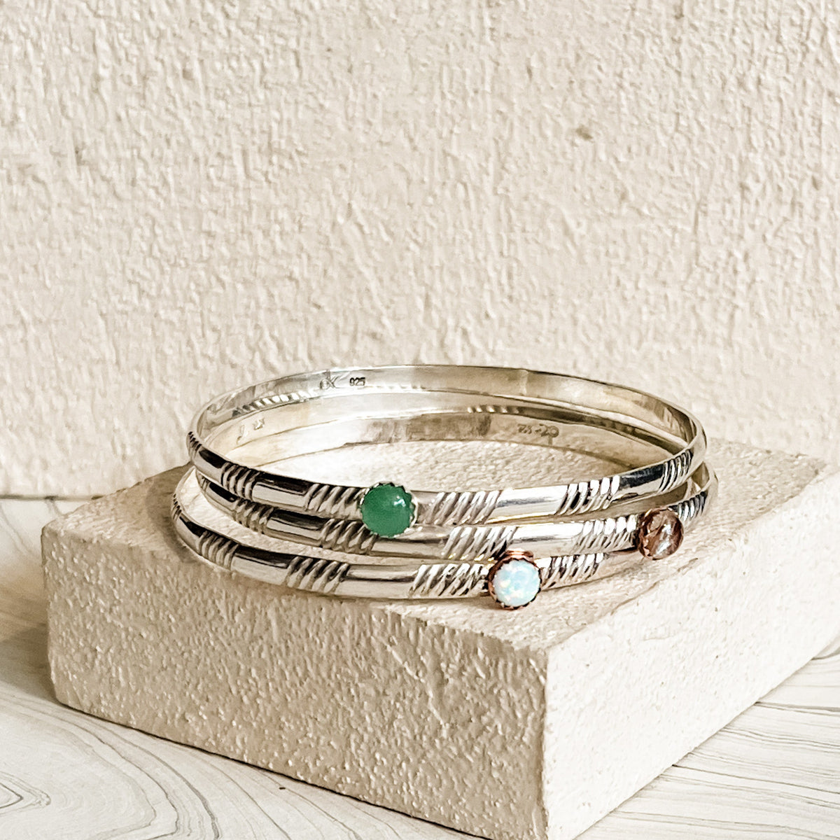 Orbit Sterling Bankle with Copper Rutilated Quartz – Diana Kauffman Designs